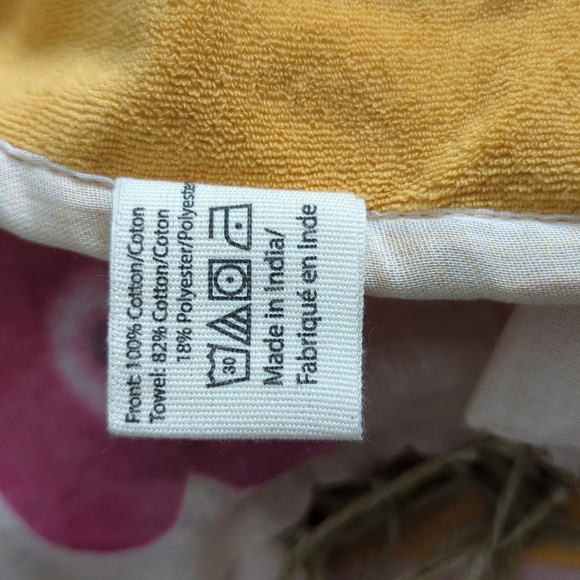 NATURAL LIFE | Bath | Natural Life Beach Towel Live Happy | Poshmark